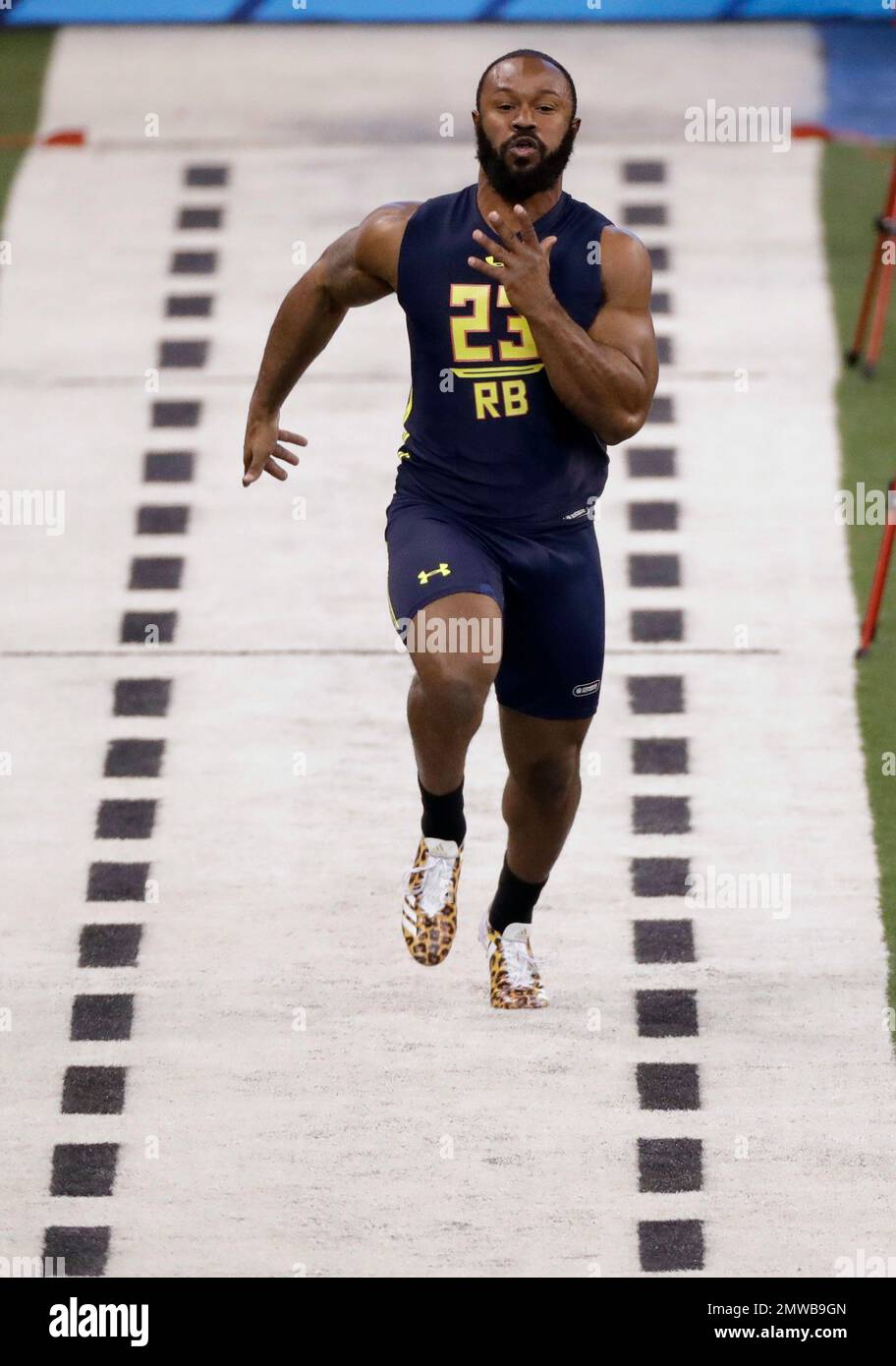 Oklahoma running back Samaje Perine runs the 40-yard dash at the NFL ...