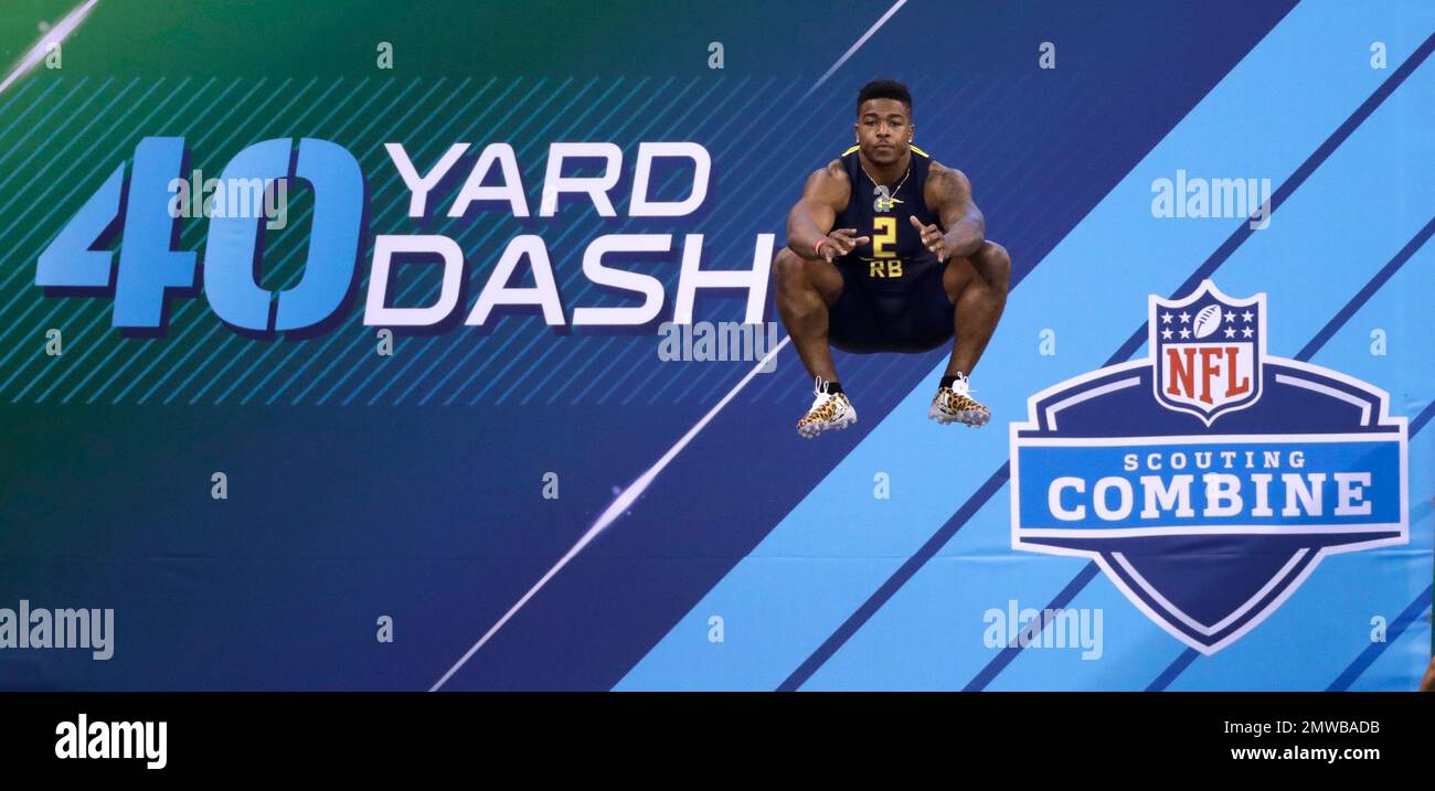 Wisconsin running back Corey Clement prepares to run the 40-yard dash ...