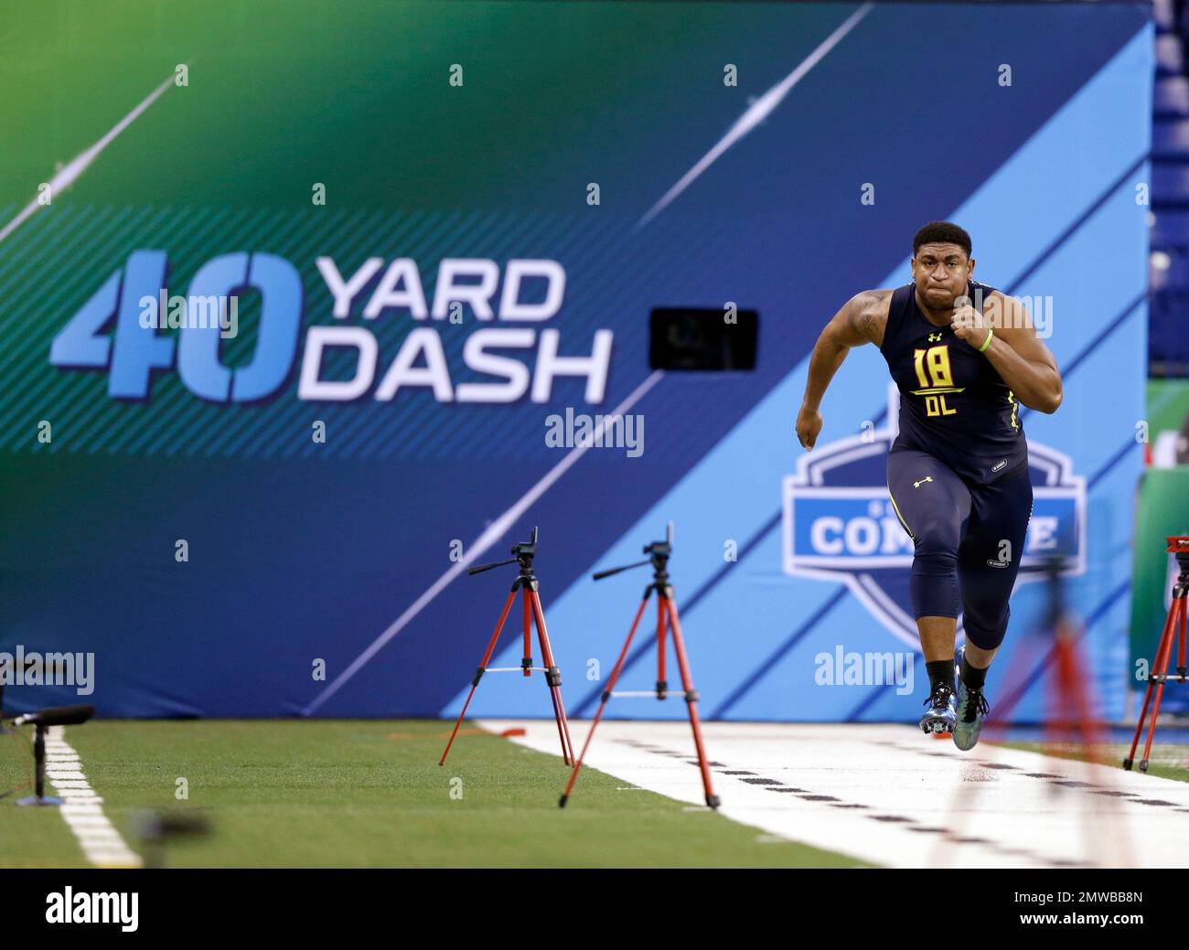 Baylor offensive lineman Kyle Fuller runs the 40-yard dash at the NFL ...