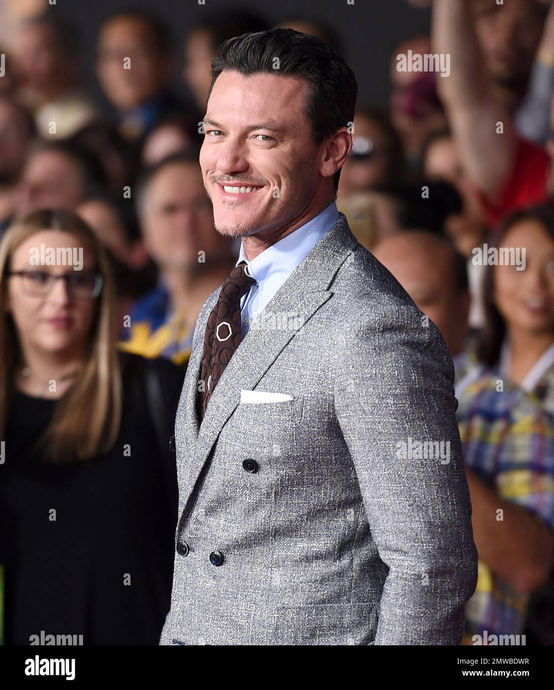 Luke Evans arrives at the world premiere of "Beauty and the Beast" at ...