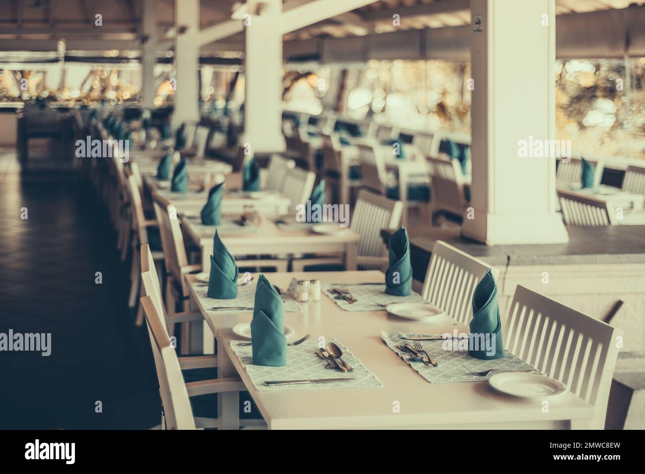 Cutlery placement hi-res stock photography and images - Alamy