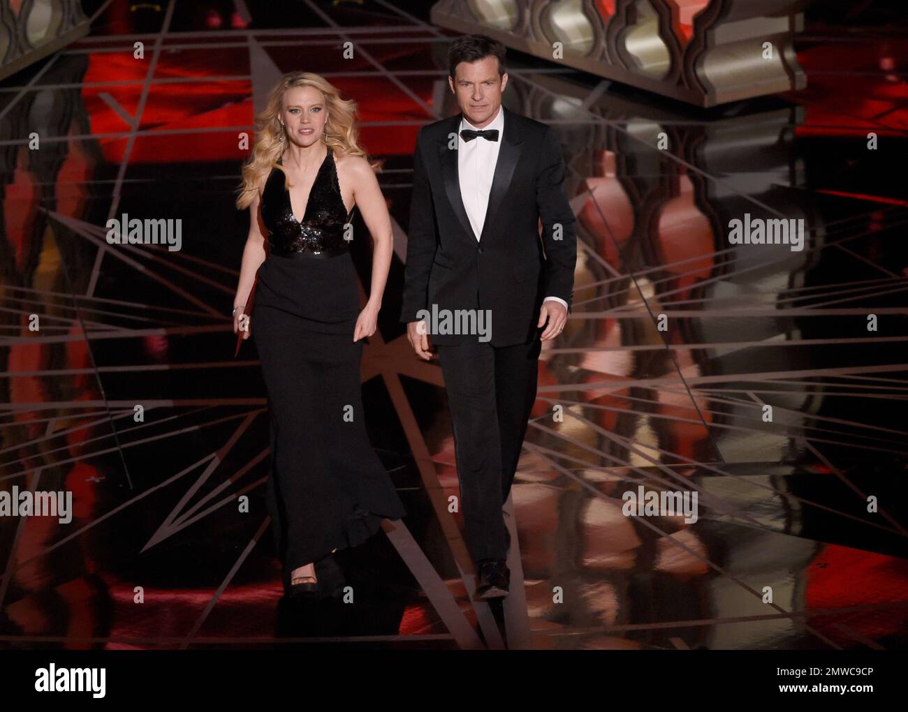 Kate McKinnon, left, and Jason Bateman present the award for best ...