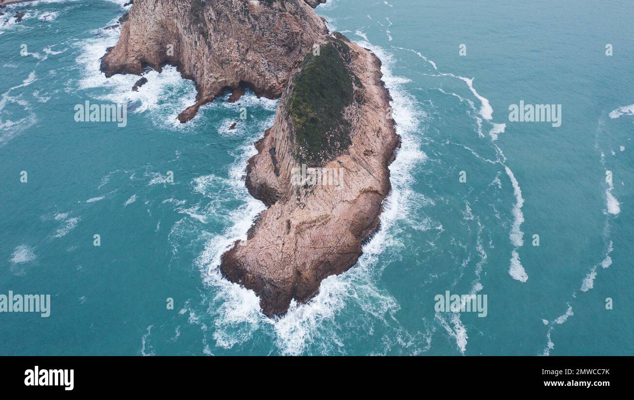 An aerial view of the cliffs of Hong Kong Sai Kung Po Pin Chau, Fa Shan's sea stack Stock Photo ...