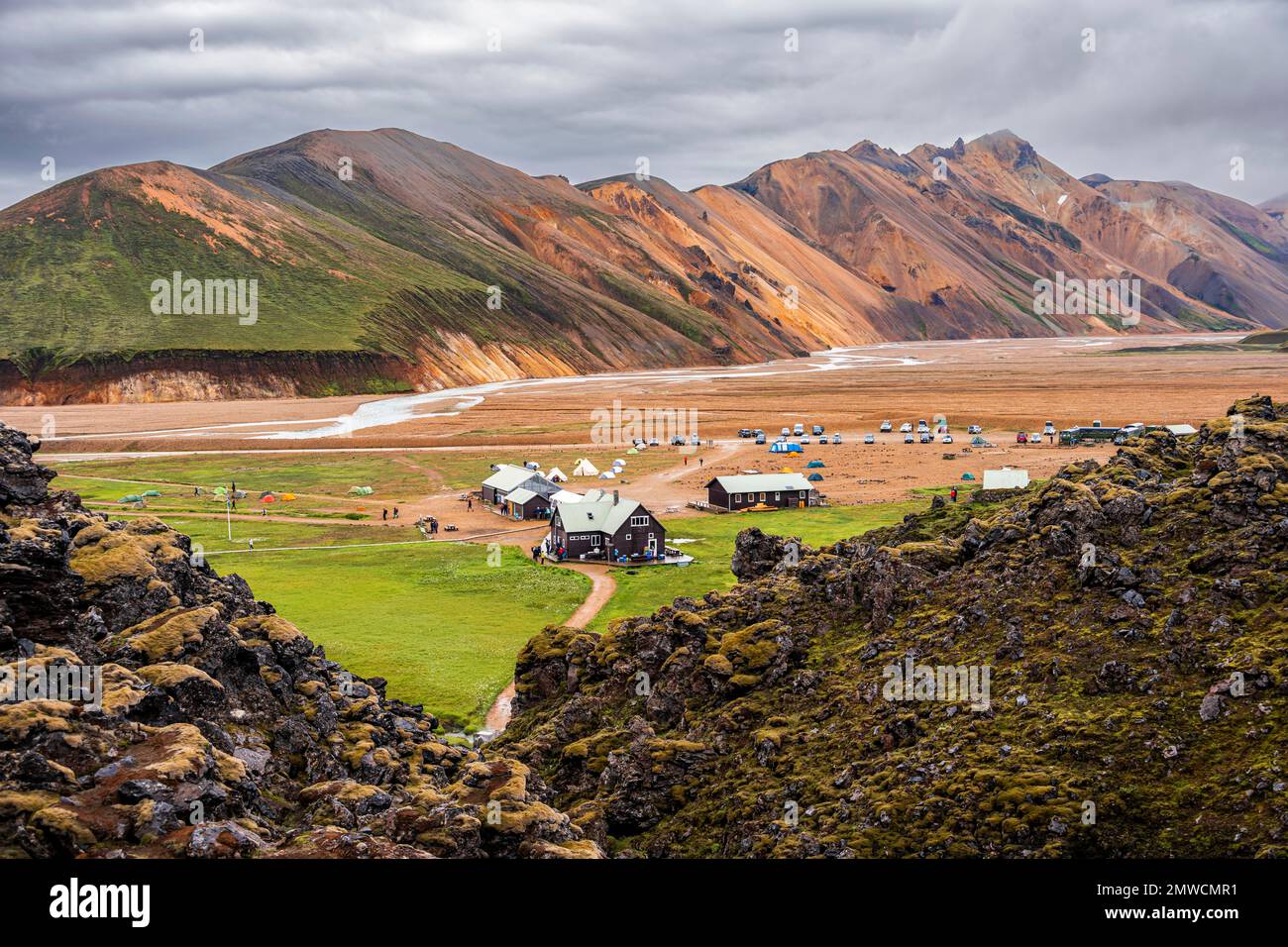 Trekking trail Laugavegur, Landmannalaugar Camp, Dramatic volcanic ...