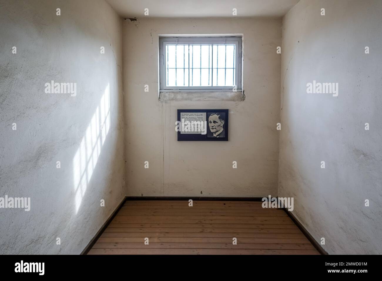 Cell Pastor Martin Niemoeller, camp prison cell building, Sachsenhausen ...