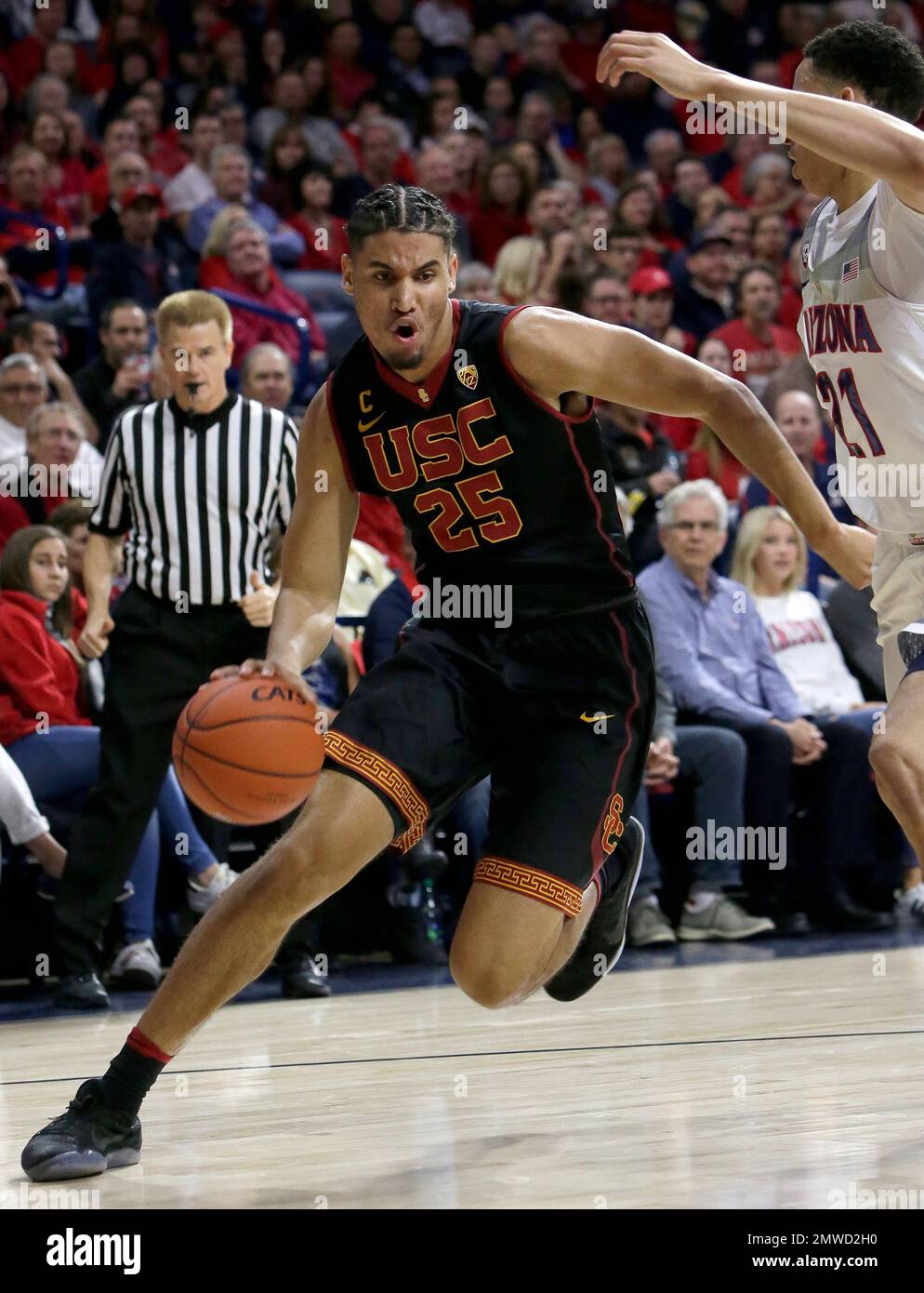 Southern California forward Bennie Boatwright (25) during the first ...