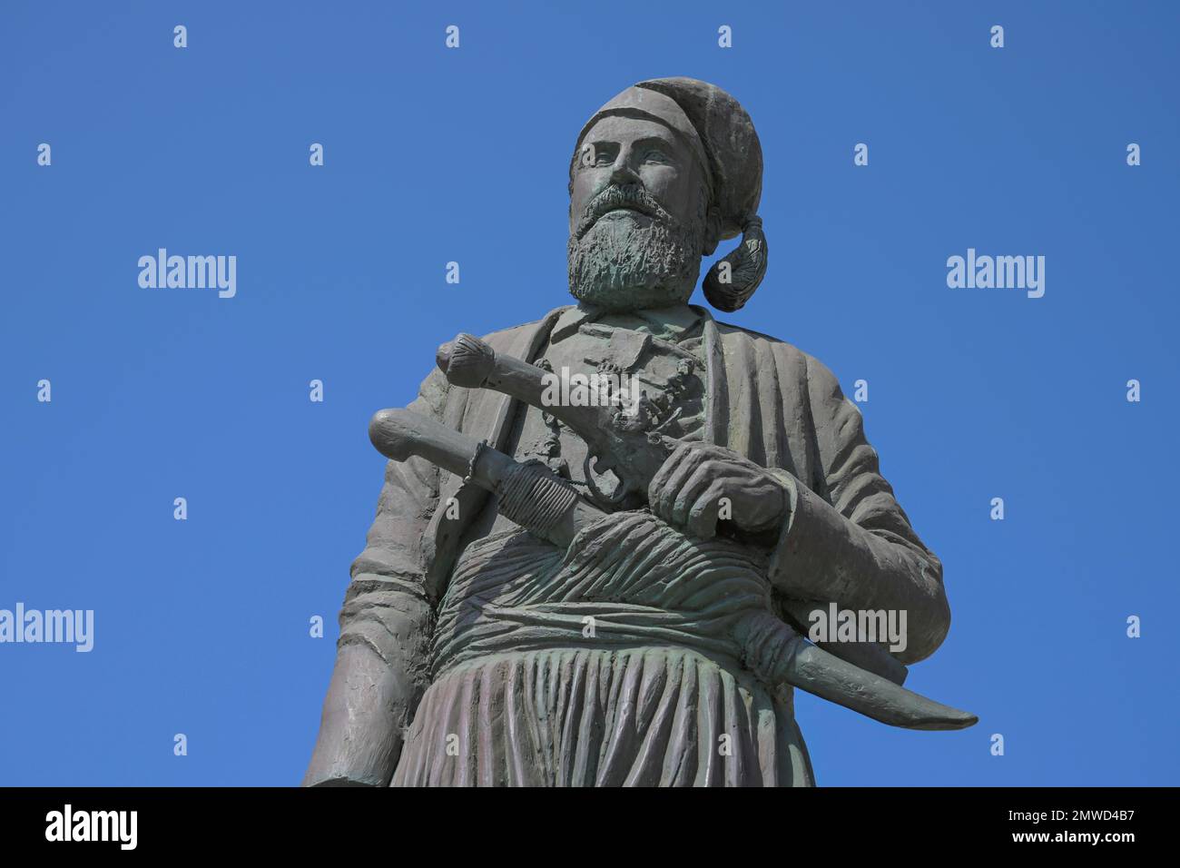 Statue Freedom Fighter Anagnostis Mantakas, Mitropolis Square, Evraiki ...