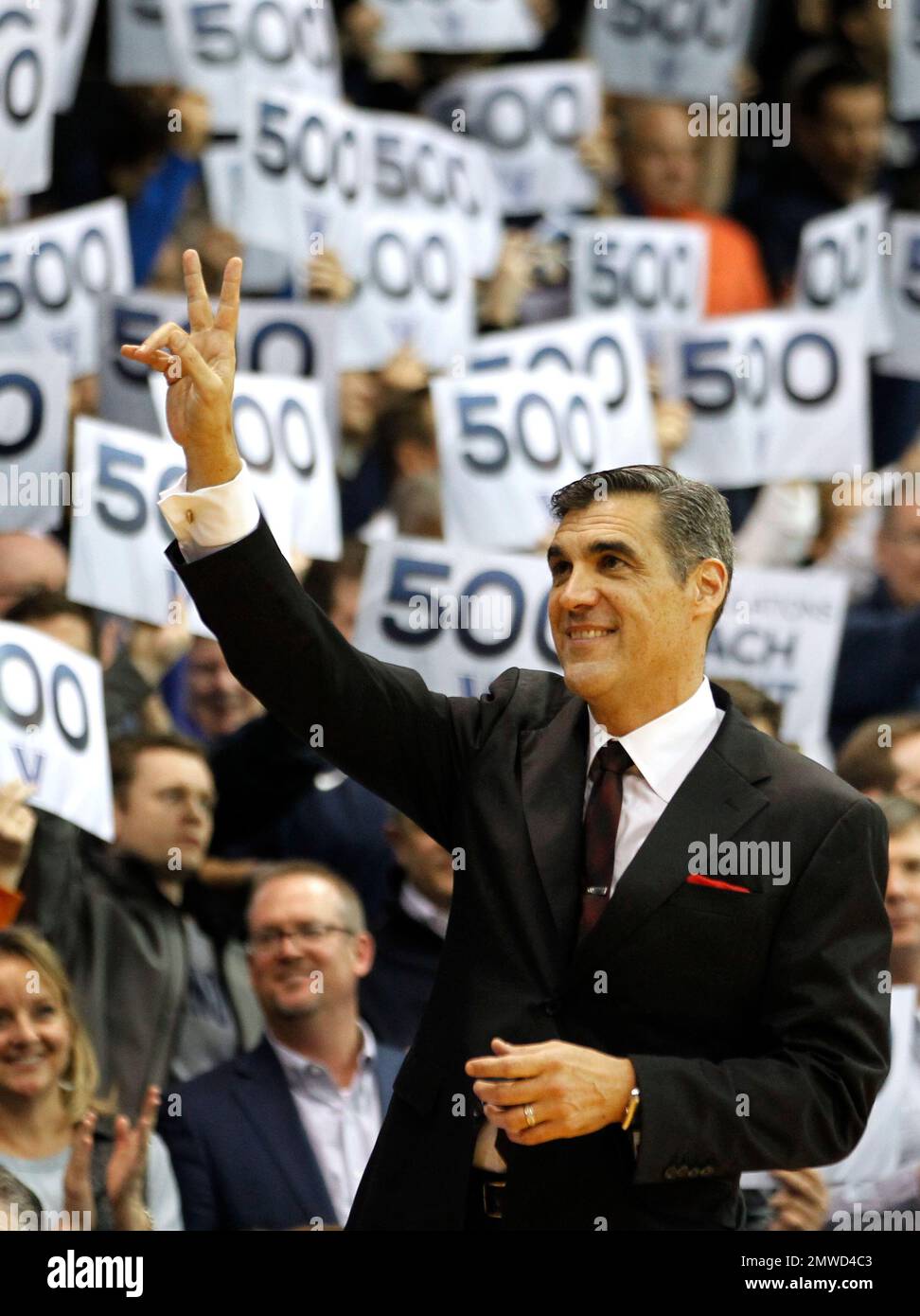 Fans cheer Villanova head coach Jay Wright on 500 wins before the start ...