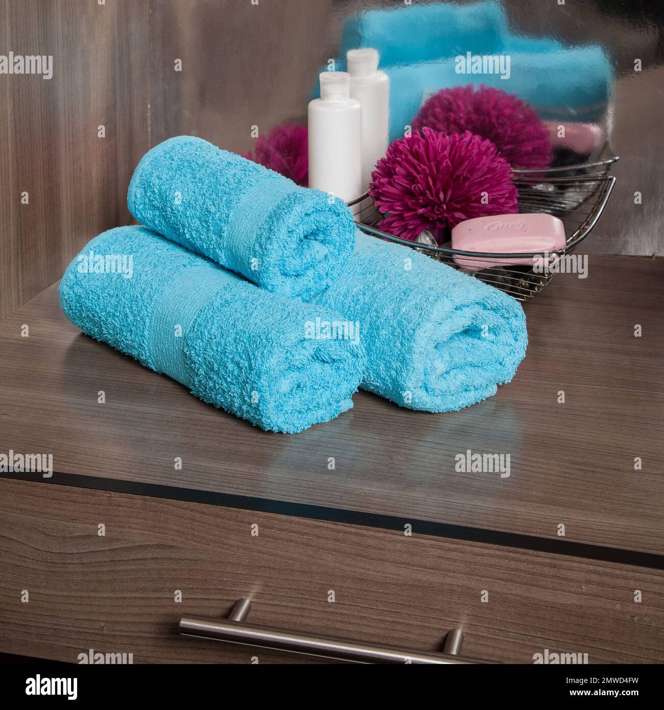 Towels set hi-res stock photography and images - Alamy