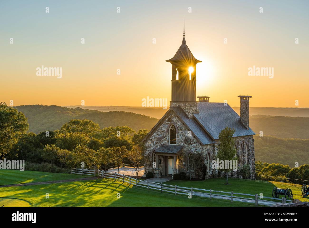 The Chapel of the Ozarks at Big Cedar Lodge at sunset in Ridgedale ...