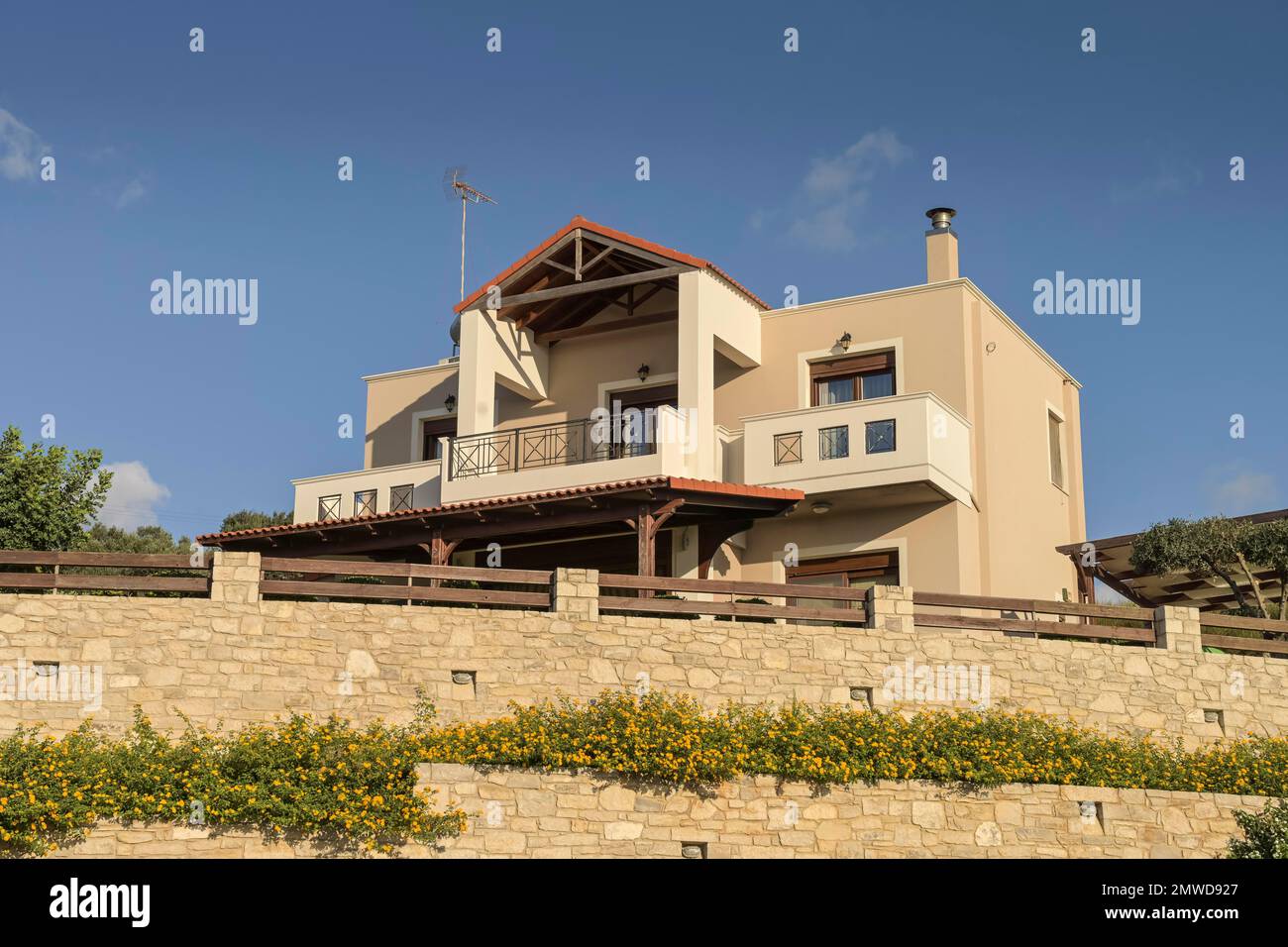 Crete home hi-res stock photography and images - Alamy