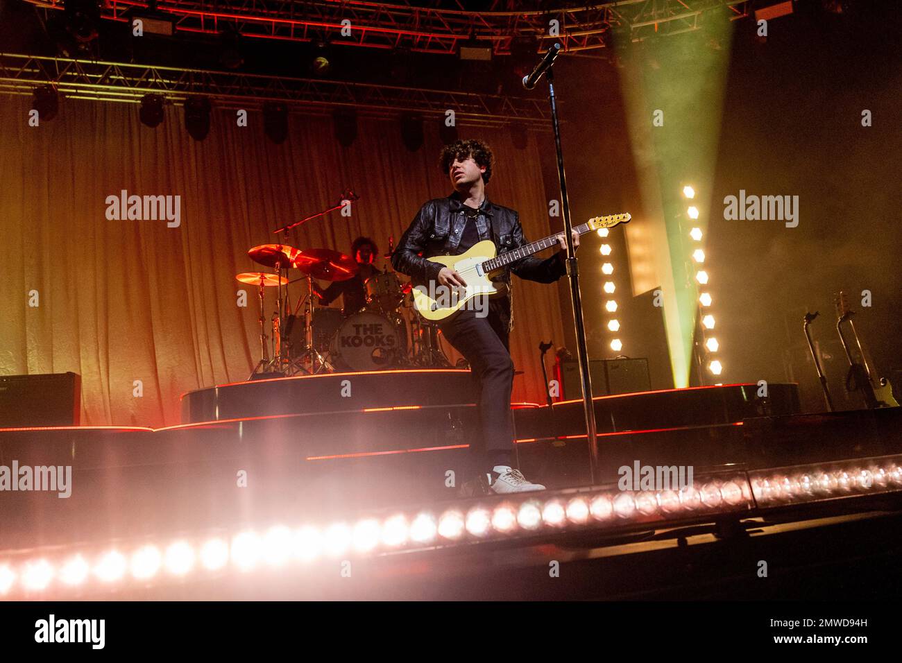 The kooks europe tour 2023 hi-res stock photography and images - Alamy