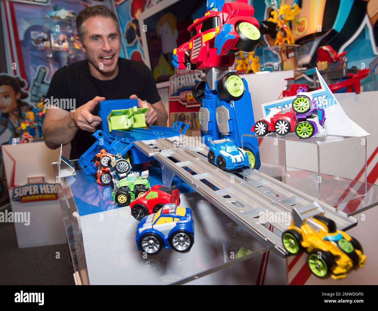 IMAGE DISTRIBUTED FOR HASBRO - The TRANSFORMERS RESCUE BOTS line from ...