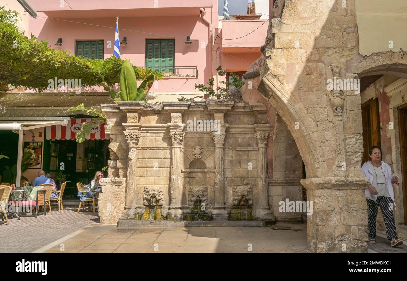 Venetian Fountain Rimondi, Rethymno, Crete, Greece Stock Photo - Alamy