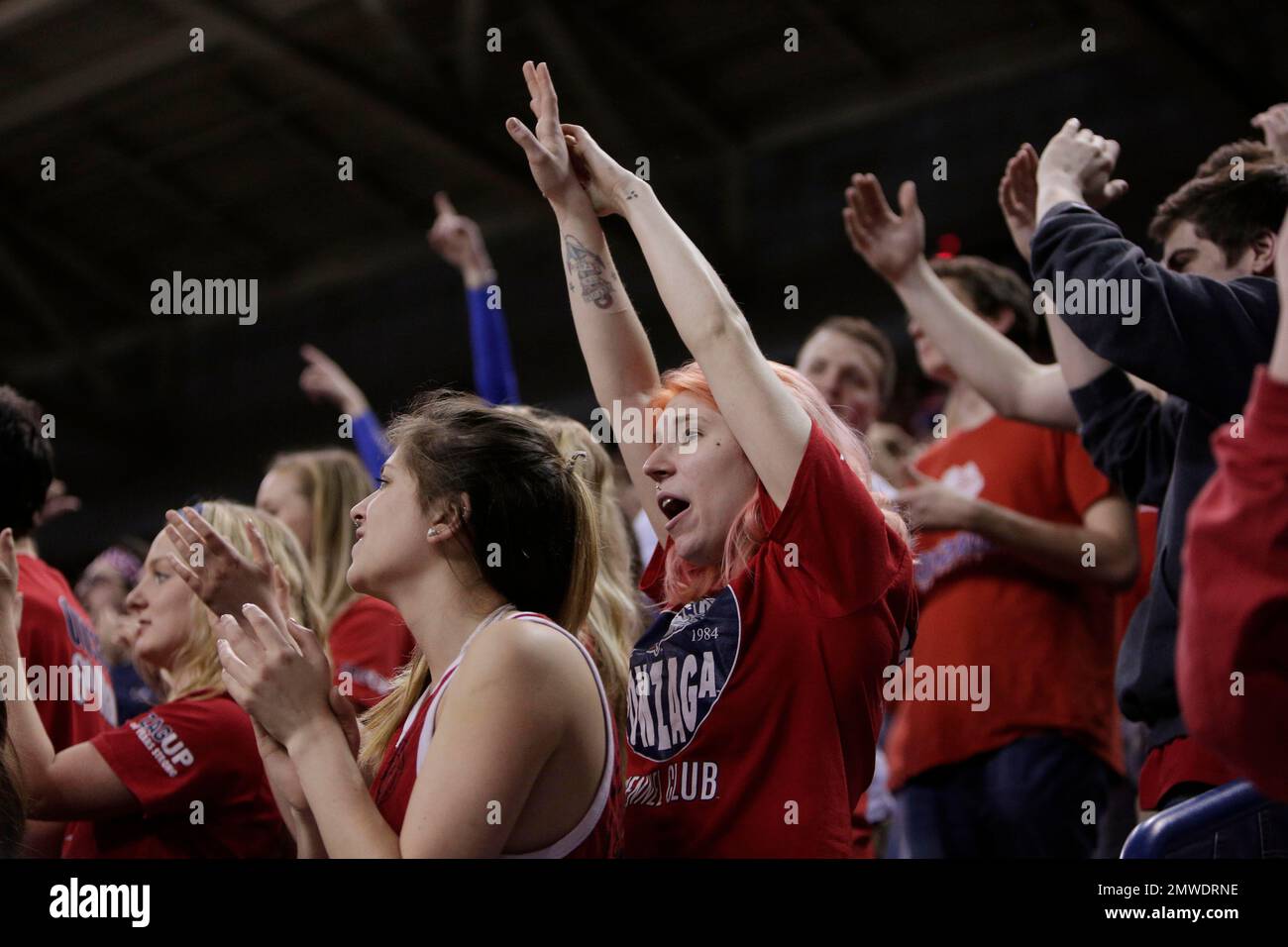 Fans in the Gonzaga student section cheer during the second half of an ...