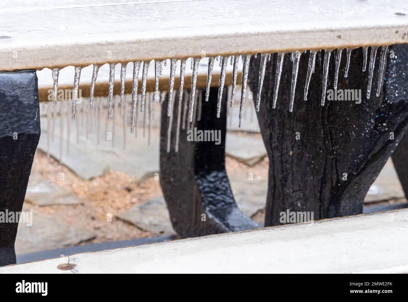 Ice storms hit Austin, Texas leaving thousands without power on ... Ice storms hit Austin, Texas leaving thousands without power on ...