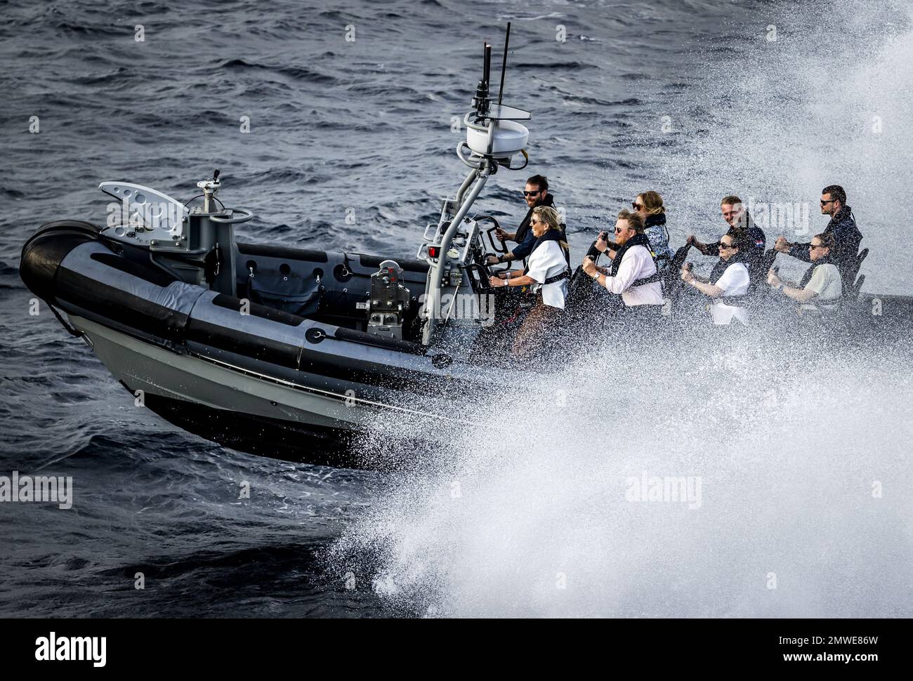 ARUBA - King Willem-Alexander, Queen Maxima and Princess Amalia sail in ...