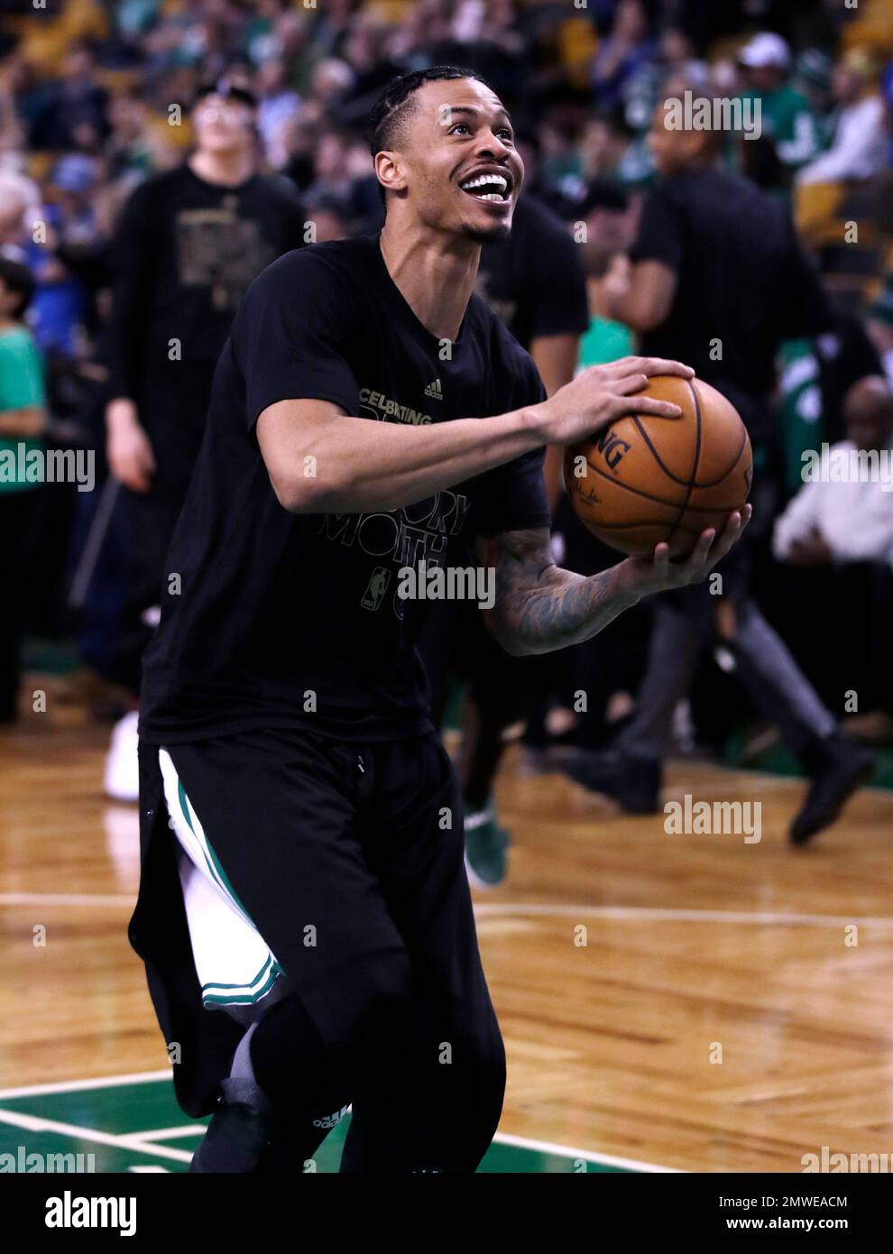 Boston Celtics forward Gerald Green (30) shoots during a practice ...