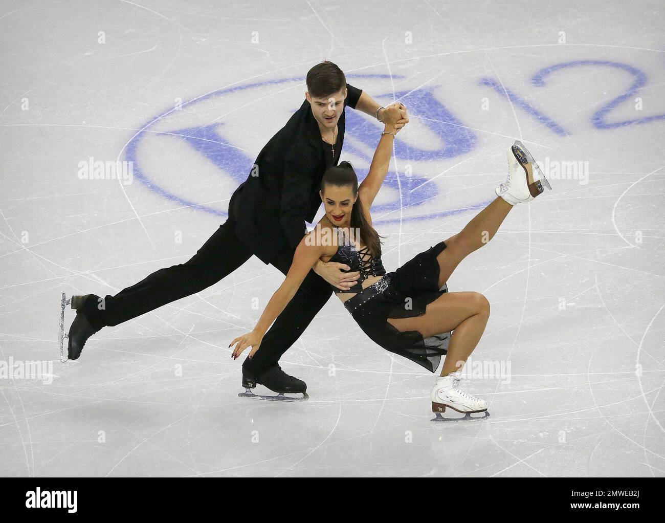 Adele Morrison and Demid Rokachev from Australia perform in the Ice ...