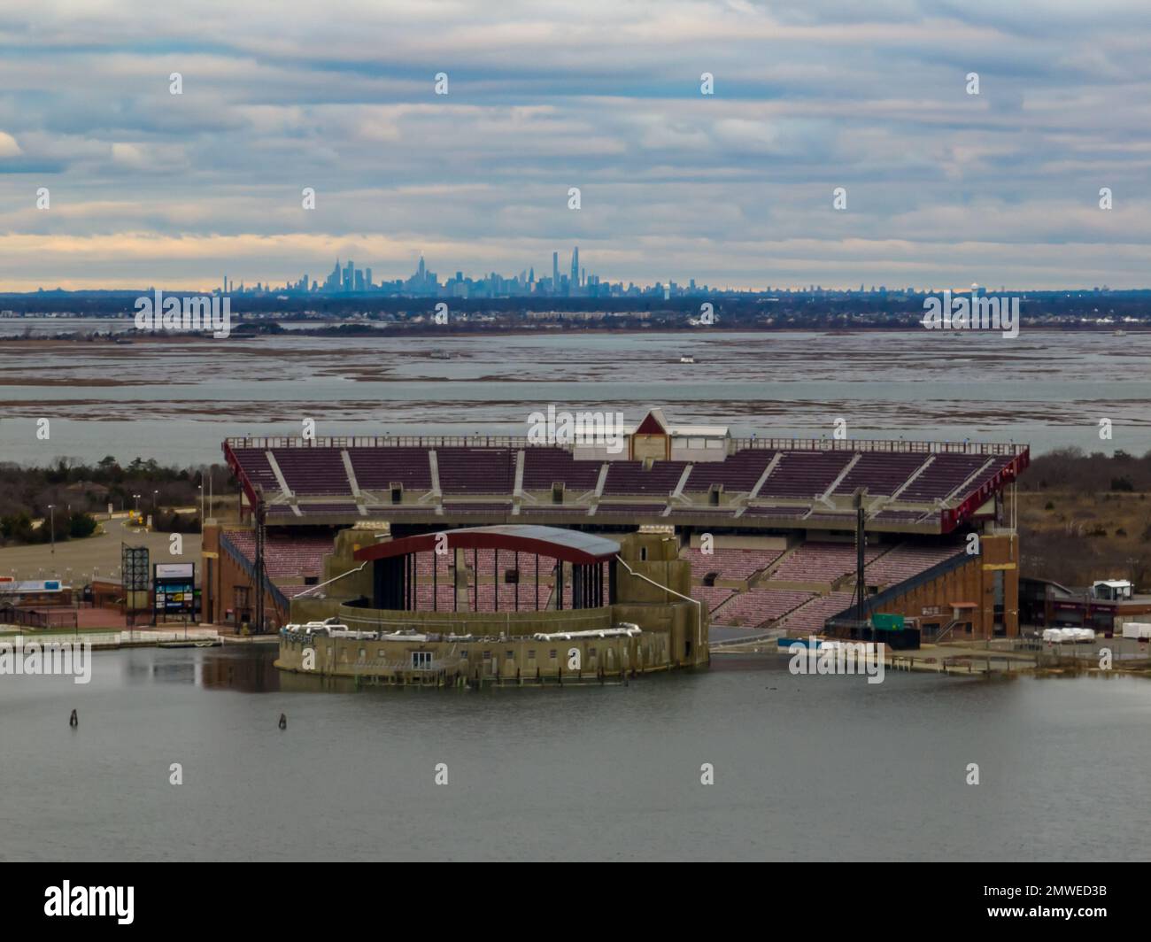 Northwell health at jones beach theater hi-res stock photography and ...