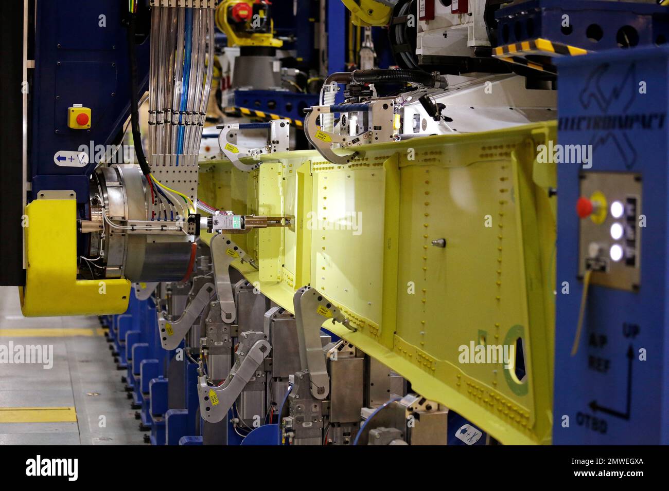 New automated machines assemble Boeing 737 MAX wing spars, the long ...