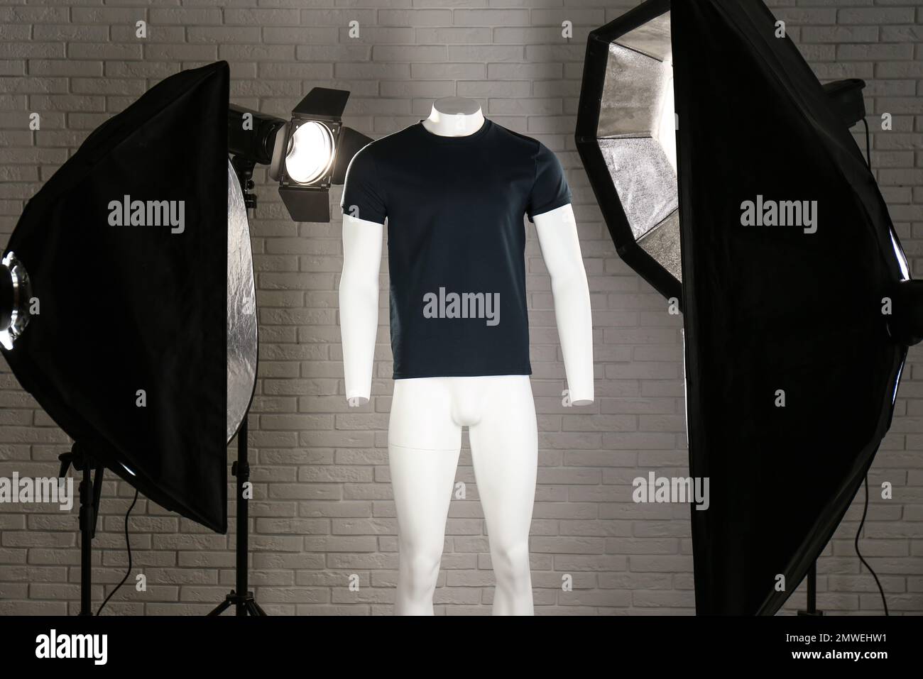 Studio fashion photography hi-res stock photography and images - Alamy