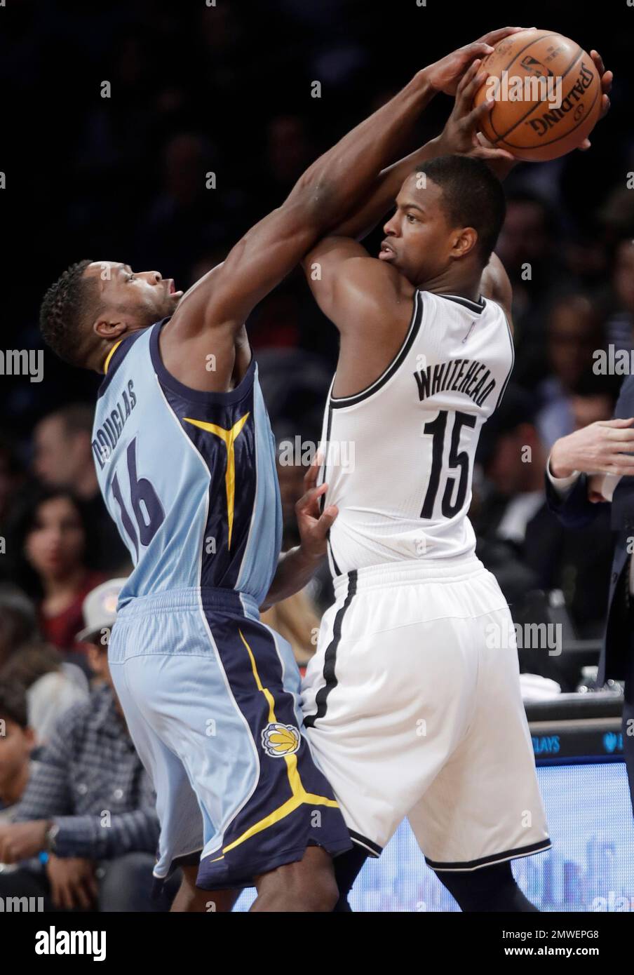 Memphis Grizzlies' Toney Douglas (16) defends Brooklyn Nets' Isaiah ...