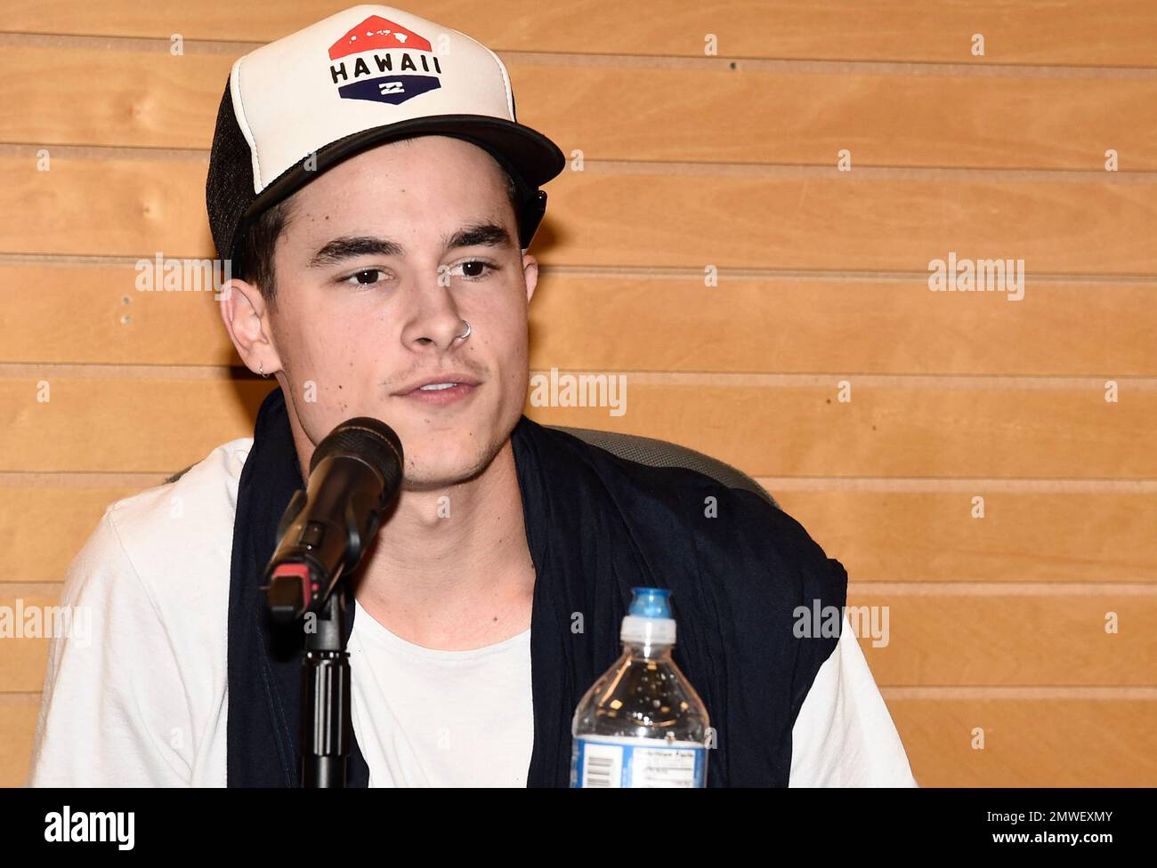 Kian Lawley speaks at Fan Favorite "Before I Fall" Holiday, Cupid Day ...