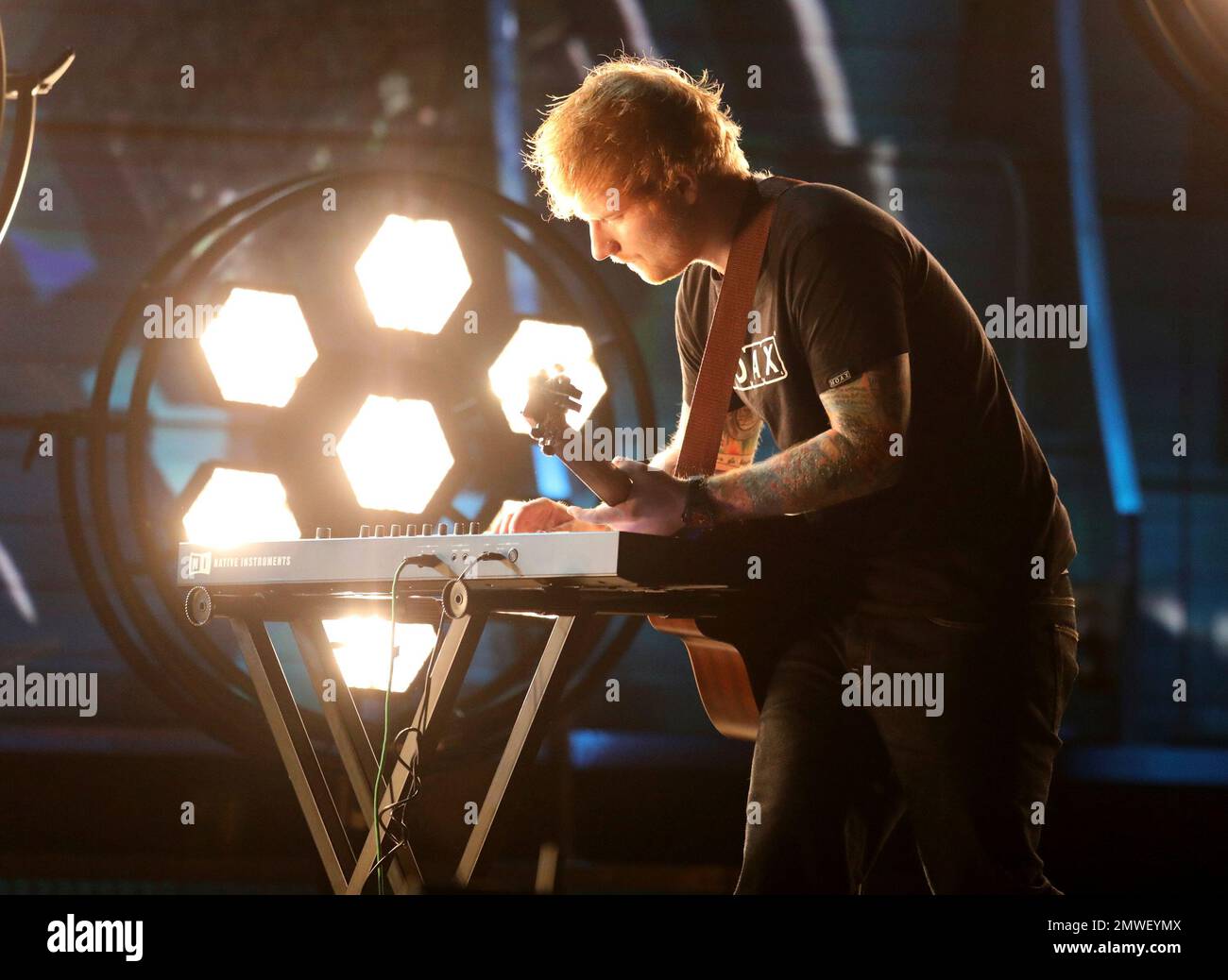 Ed Sheeran Performs Shape Of You At The 59th Annual Grammy Awards On