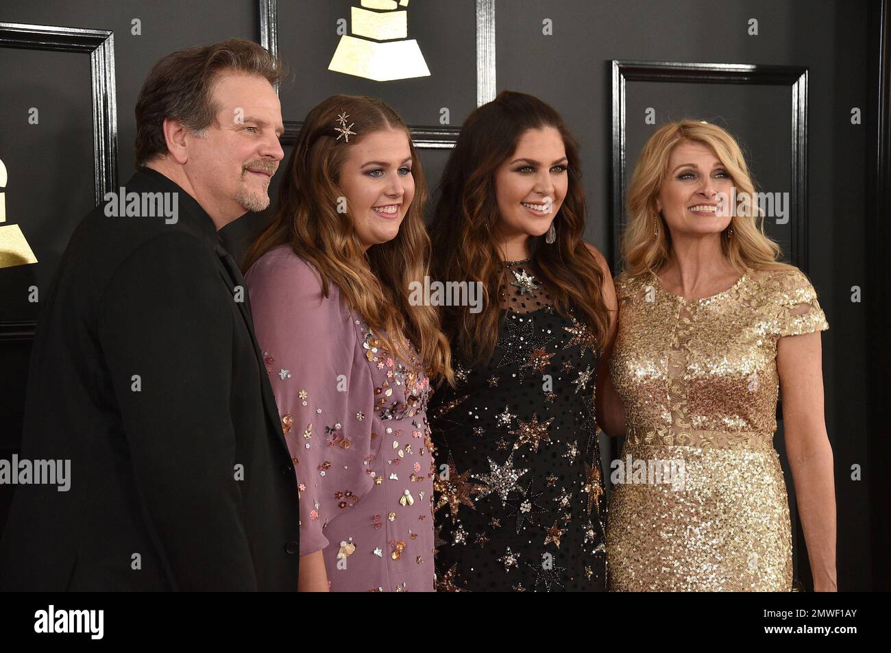 Lang Scott, from left, Rylee Scott, Hillary Scott, and Linda Davis ...