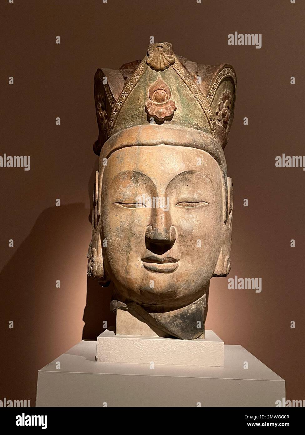 Head of an Attendant Bodhisattva, Northern Qi dynasty. (550-77), 565-75 ...