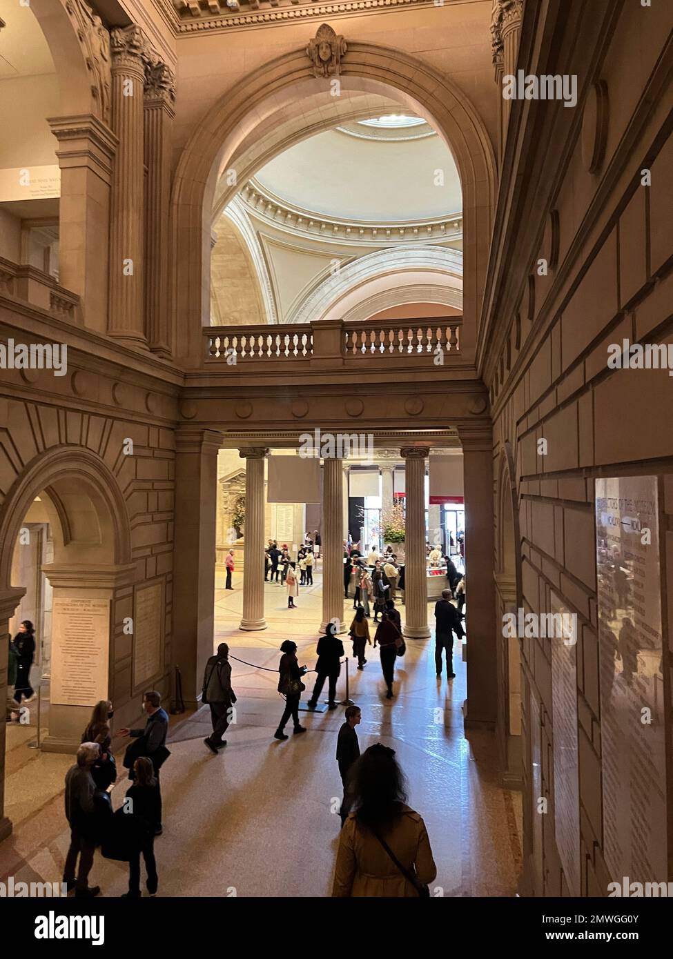 Coming from the upstairs galleries towards the main hall and entrance ...