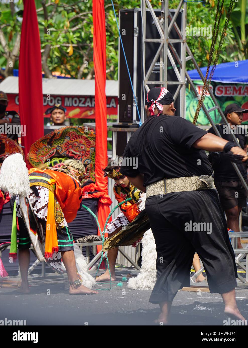Indonesian performing Jaranan dance (kuda lumping, kuda kepang) dance ...