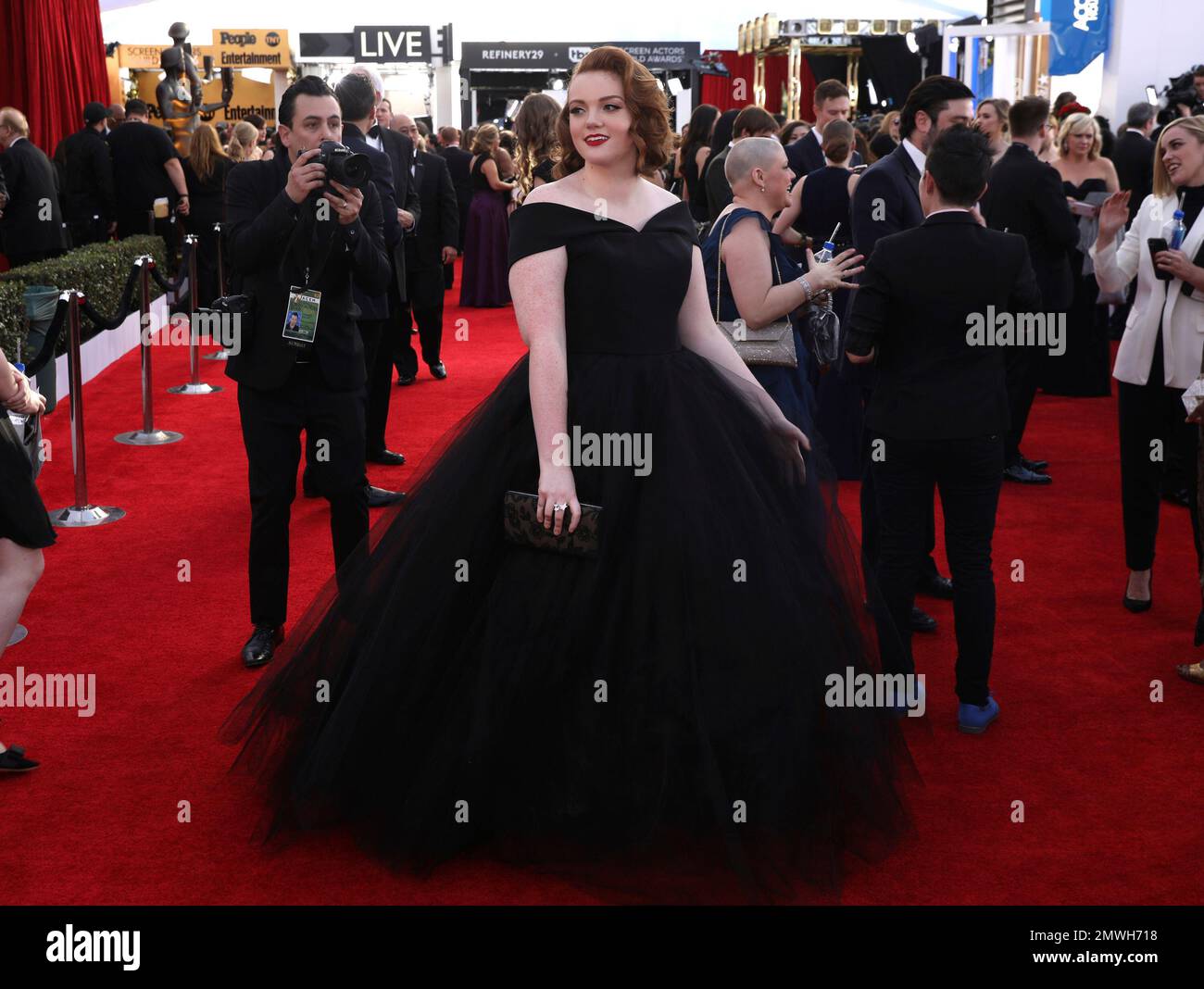Shannon Purser arrives at the 23rd annual Screen Actors Guild Awards at ...