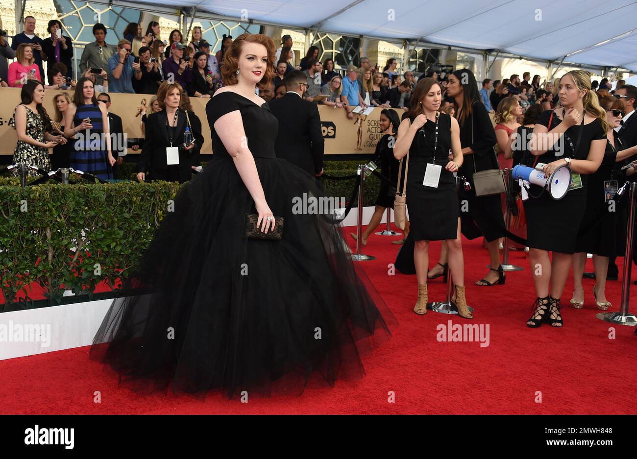 Shannon Purser arrives at the 23rd annual Screen Actors Guild Awards at ...