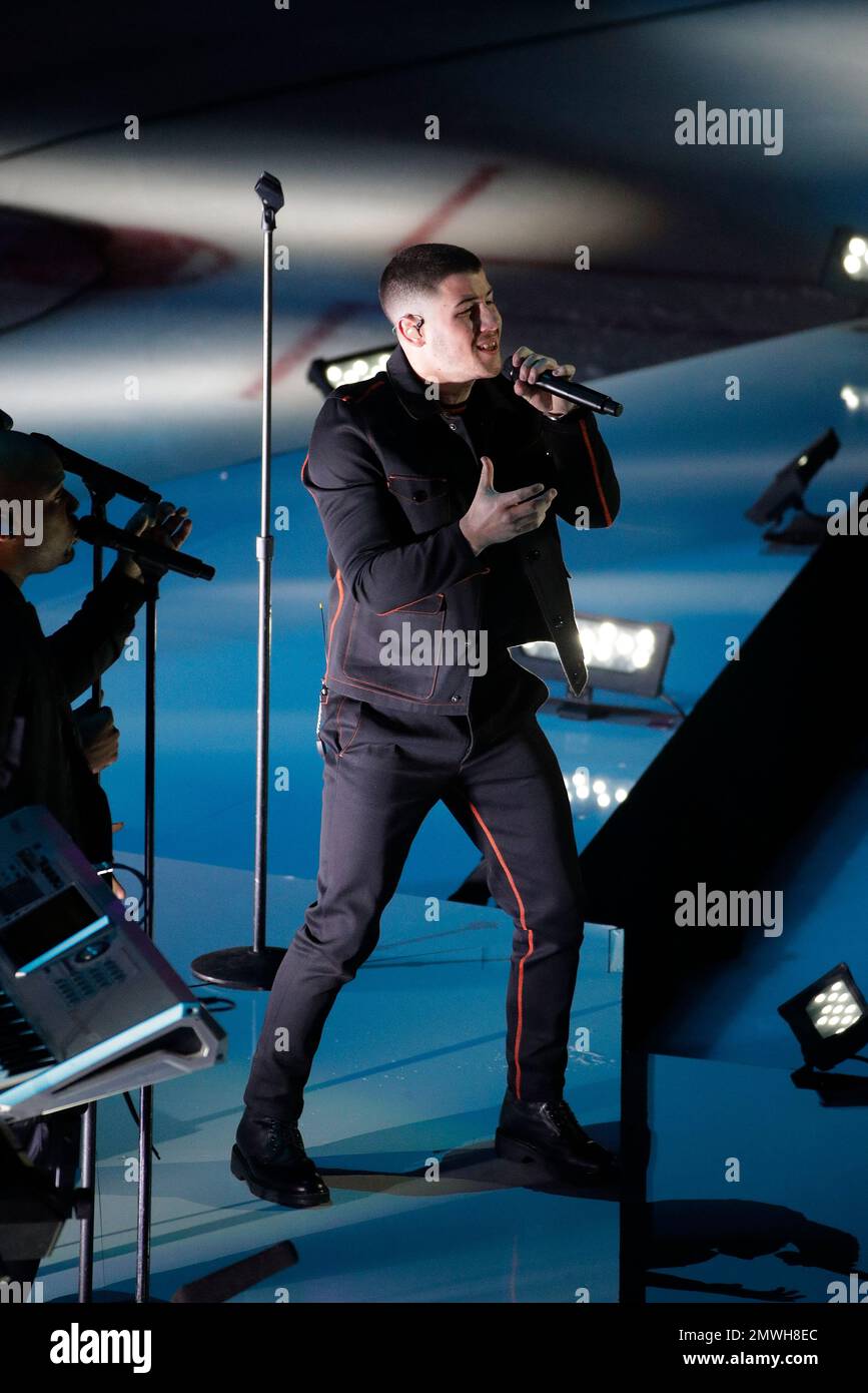 Nick Jonas performs before the NHL hockey All-Star championship game ...