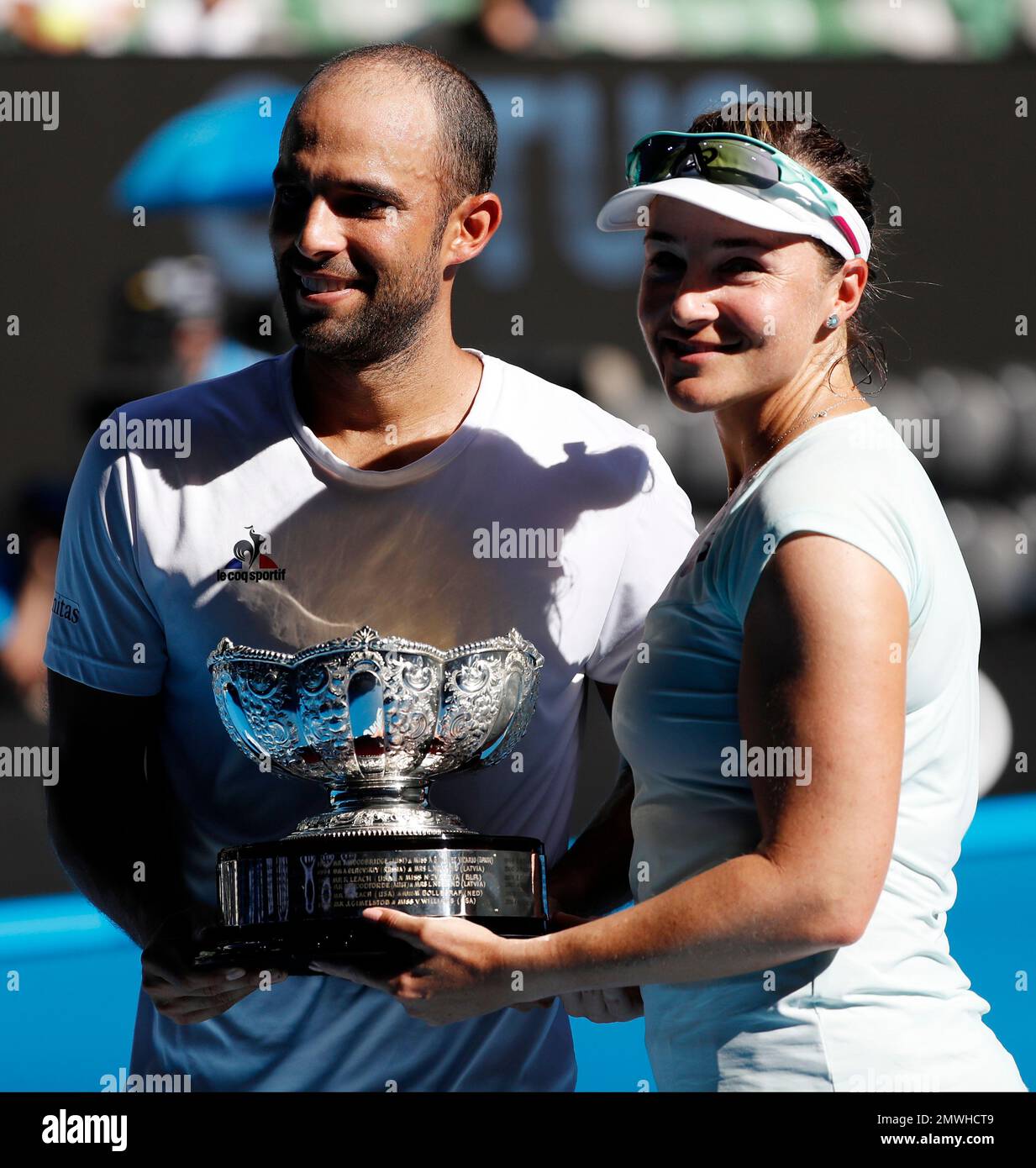 Abigail Speers of the US and Juan Sebastian Cabal of Colombia hold ...
