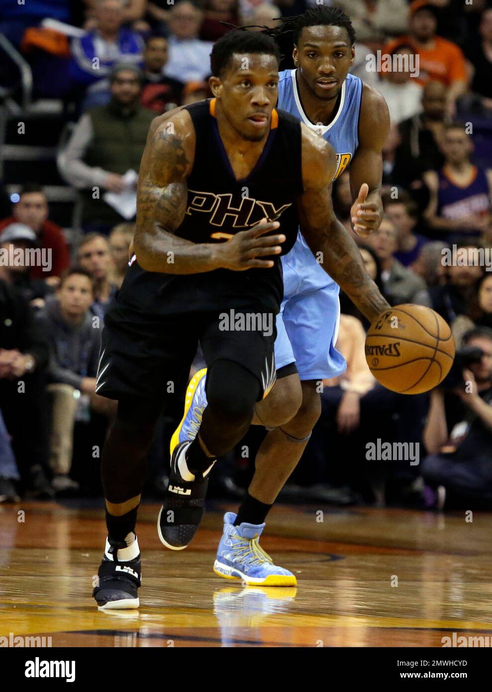 Phoenix Suns guard Eric Bledsoe (2) in the first quarter during an NBA ...