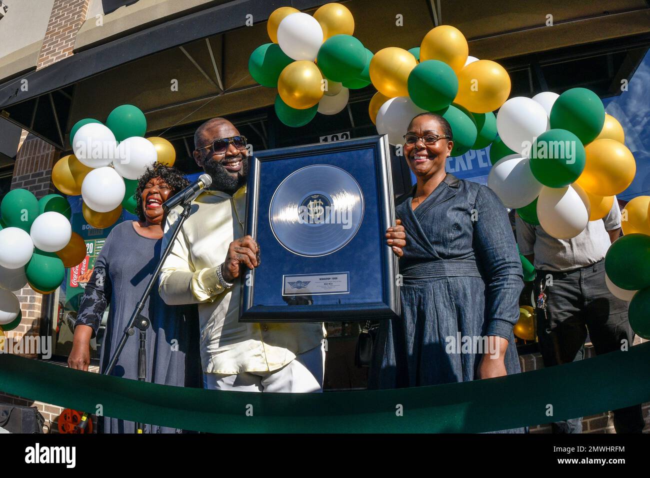 IMAGE DISTRIBUTED FOR WINGSTOP - Wingstop celebrates the milestone ...