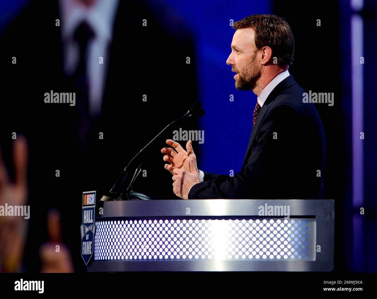 Matt Kenseth introduces former teammate Mark Martin during the NASCAR ...