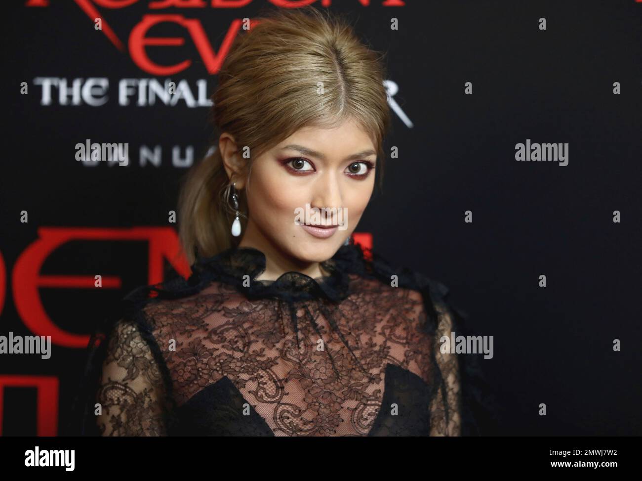 Rola arrives at the world premiere of "Resident Evil: The Final Chapter ...