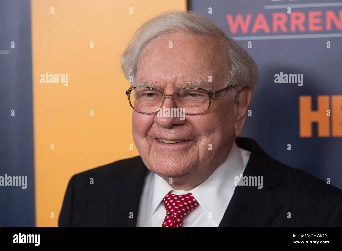 Becoming Warren Buffett Hbo _ Documentário mostra como Buffett se ...