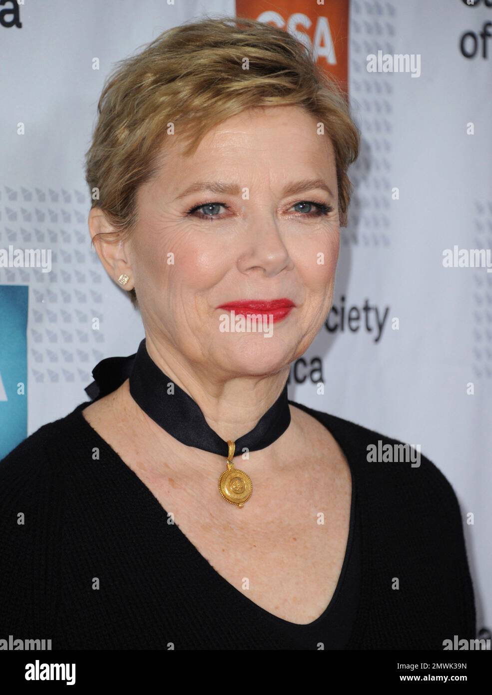 Annette Bening arrives at the 32nd annual Artios Awards at the Beverly ...