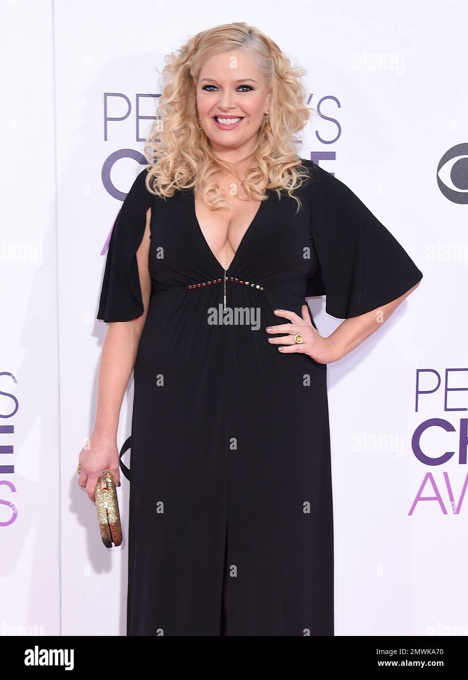 Melissa Peterman arrives at the People's Choice Awards at the Microsoft ...