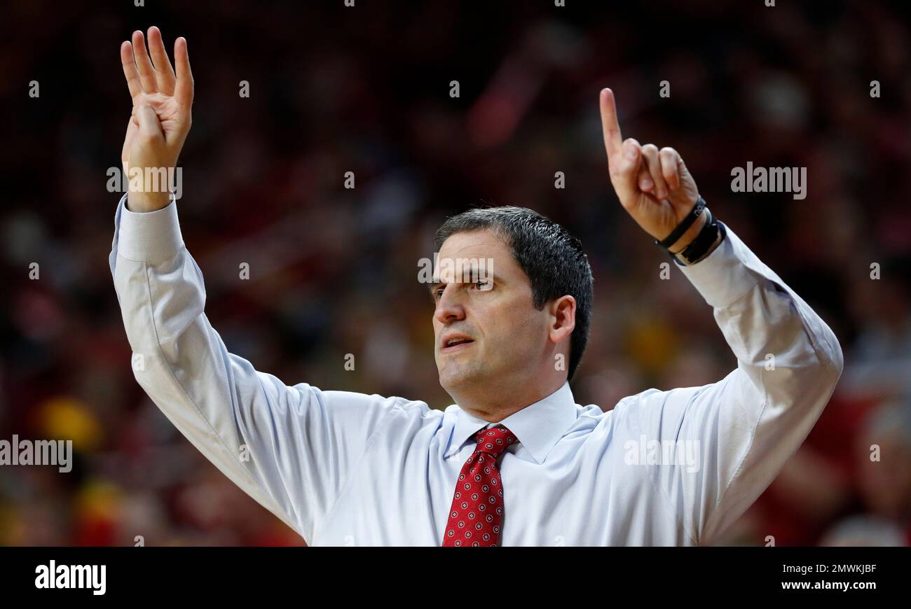 Iowa State head coach Steve Prohm directs his team during the first ...