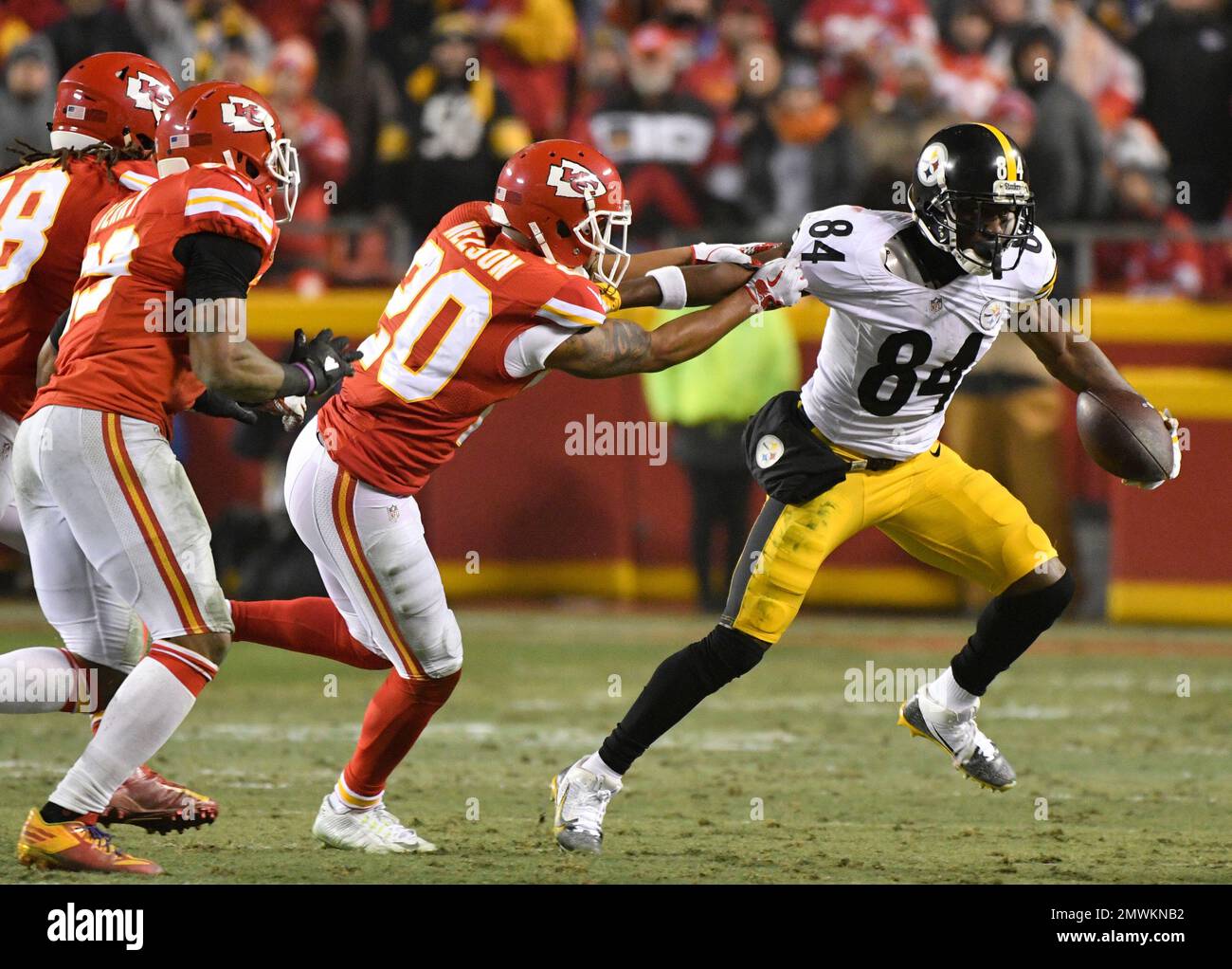 Kansas City Chiefs cornerback Steven Nelson (20) attempts to tackle ...