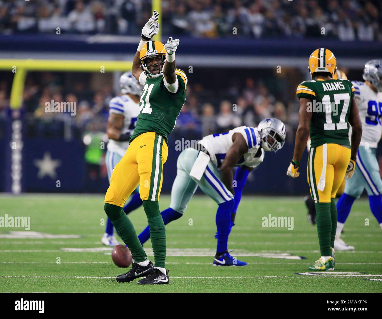 Green Bay Packers' Geronimo Allison reacts after catching a pass during ...