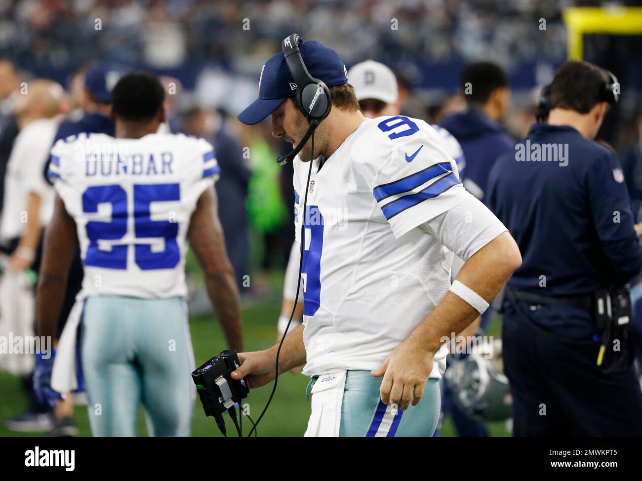 Dallas Cowboys' Tony Romo during the first half of an NFL divisional ...