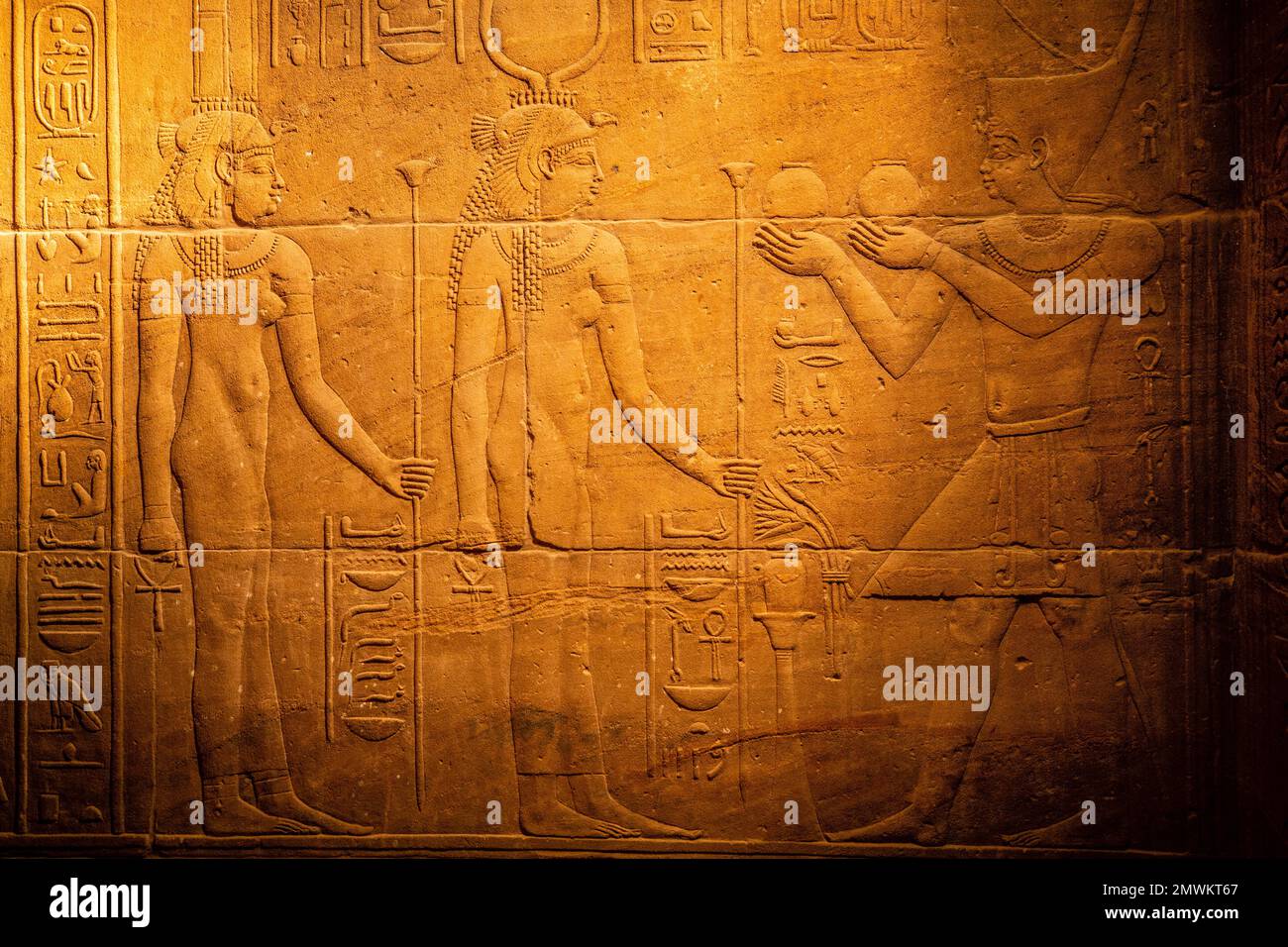 Inside abu simbel temple egypt hi-res stock photography and images - Alamy