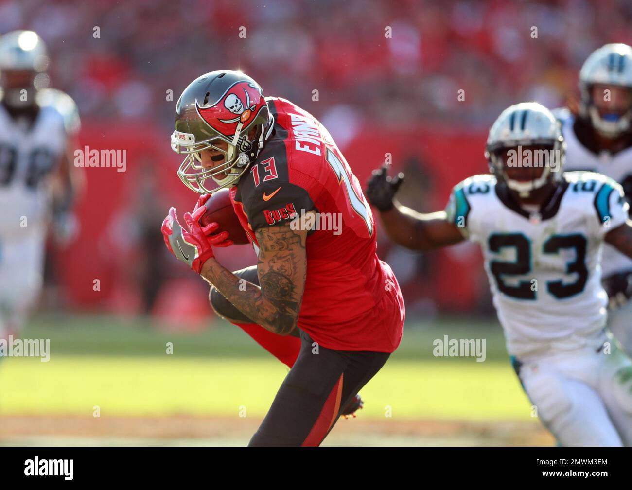 Tampa Bay Buccaneers wide receiver Mike Evans (13) makes a catch ...